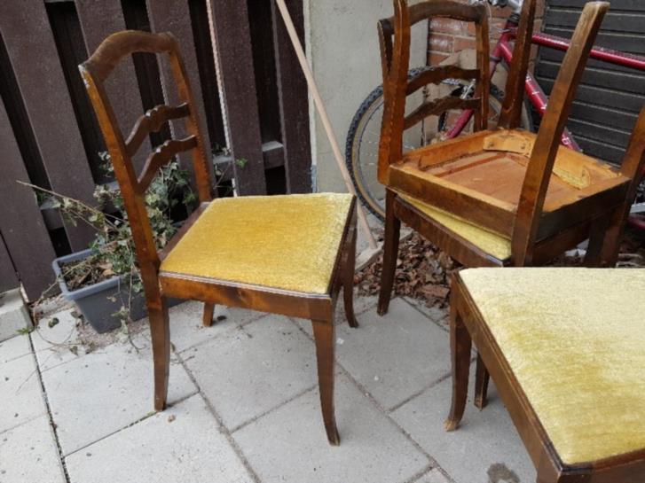 4 stolar 50tal bortskänkes | Stockholm
