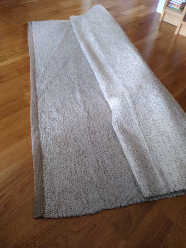 Stor matta bortskänkes | Stockholm